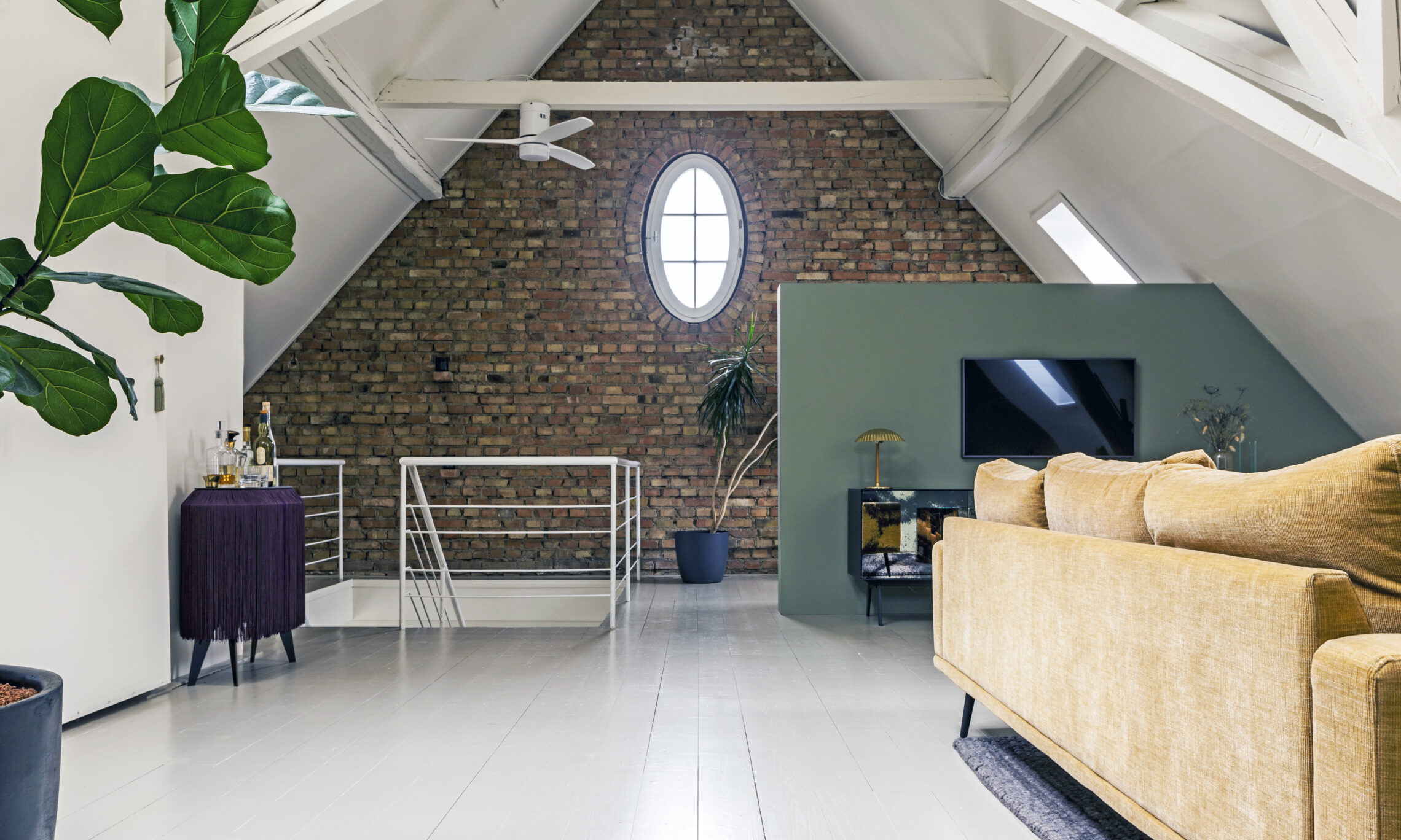 Dezent haben Markus Edgar Ruf und Claudia Peters in ihrem Traumhaus mit ...